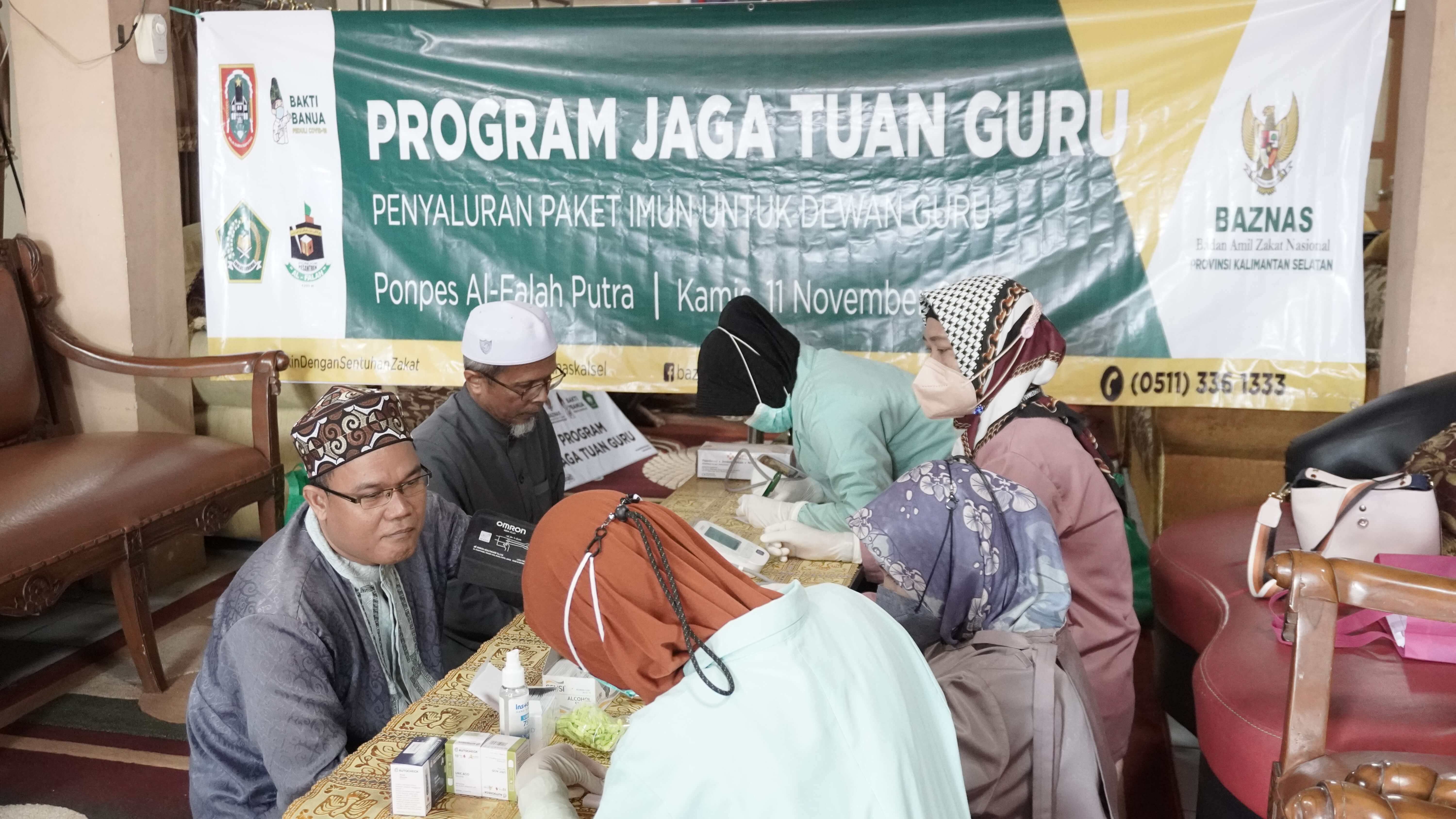 BAZNAS Kalsel Sambangi Pesantren Al Falah Untuk Periksa Kesehatan Tuan ...